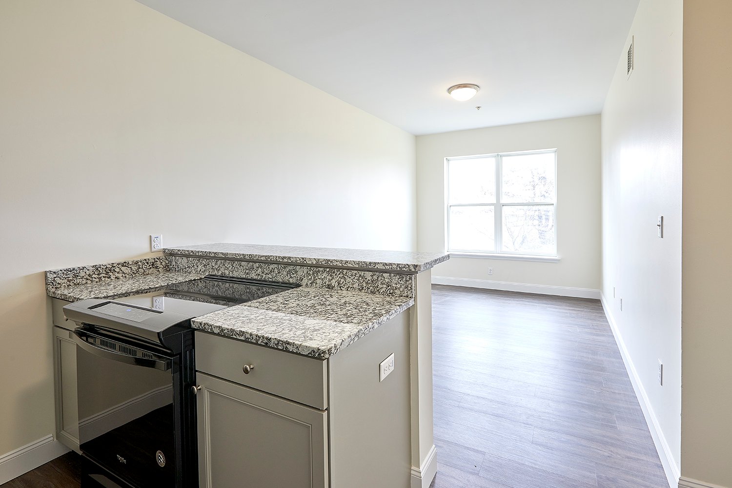 132 Marginal Way - The Linden Archives - Port Property